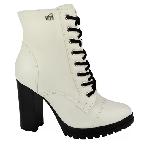 Bota branca é a queridinha das fashionistas | Blog Oscar