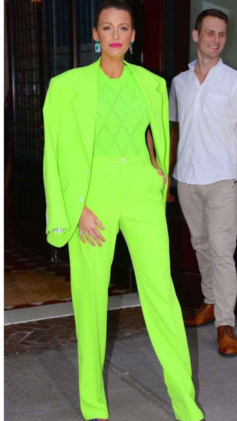 Looks Neon - 40 fotos para te inspirar | Blog Oscar